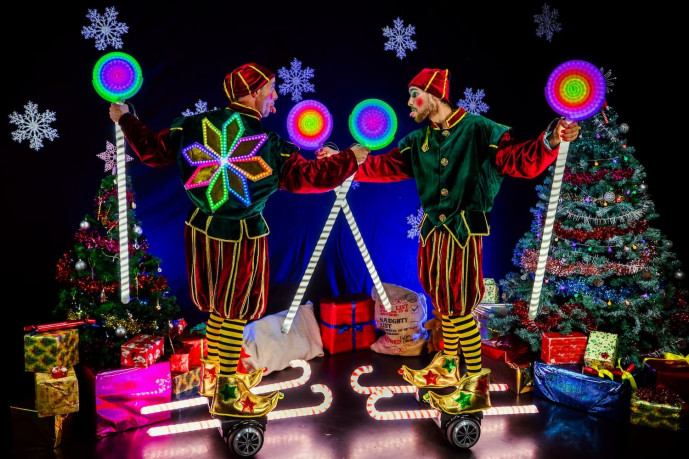 Candy Cane Elves | Fool's Paradise