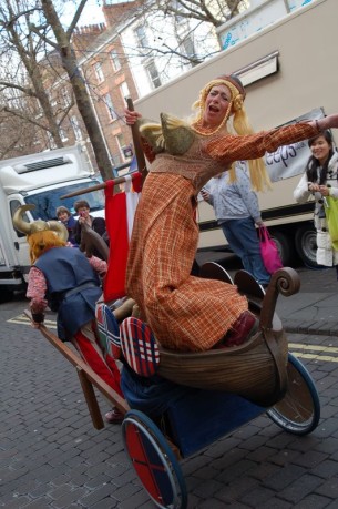 Val and Halla | Fool's Paradise